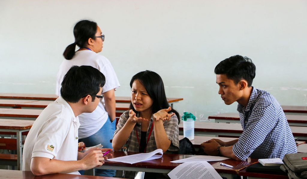 Hackathon Engaging With Vietnam